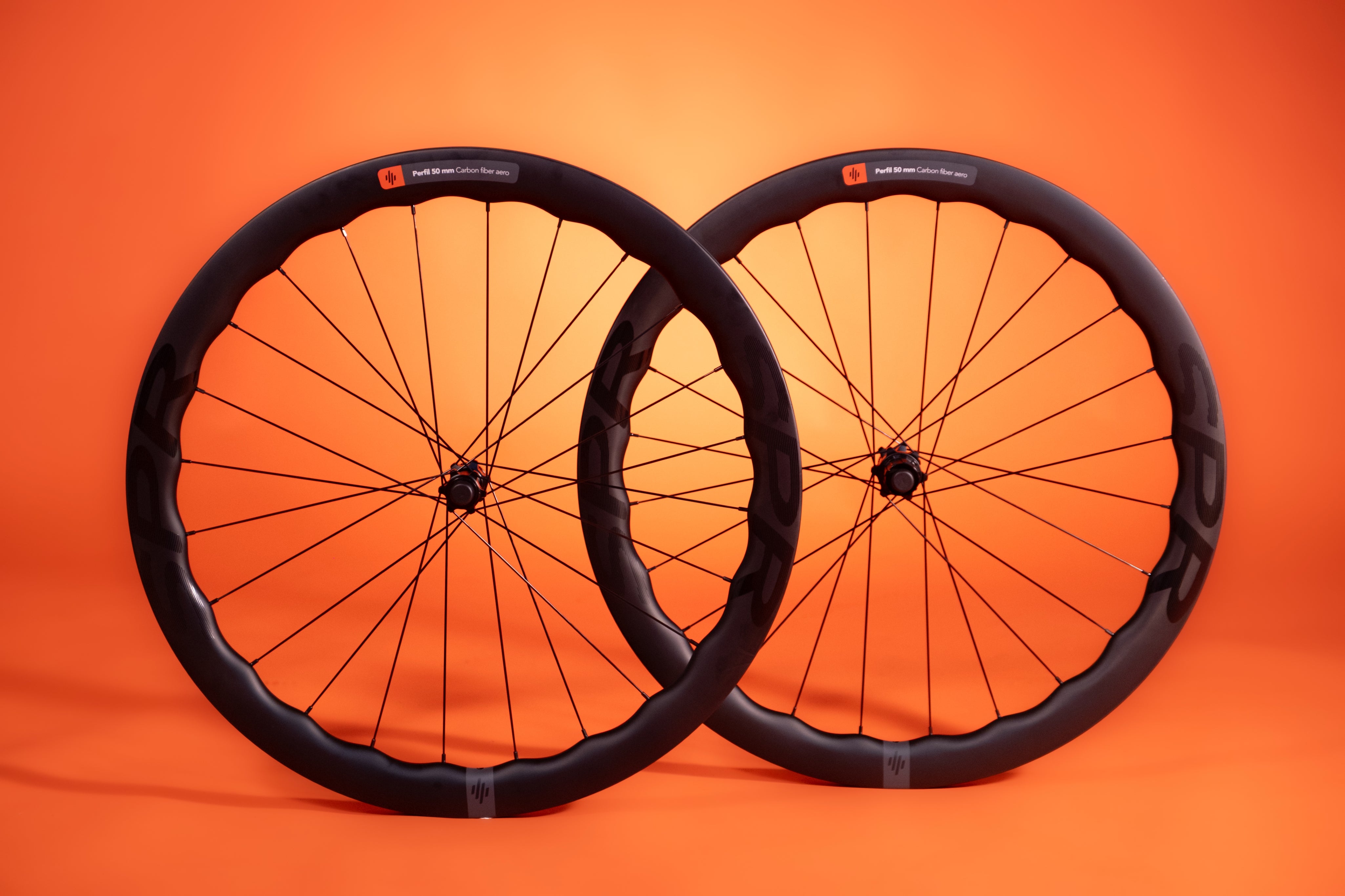 ¡NUEVA! Bicicleta de Ruta MITICA DISCO – Spiro Bicycles